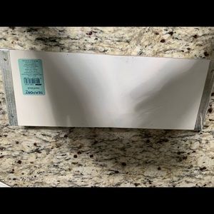 Accents | New Set Of 2 Signs | Poshmark